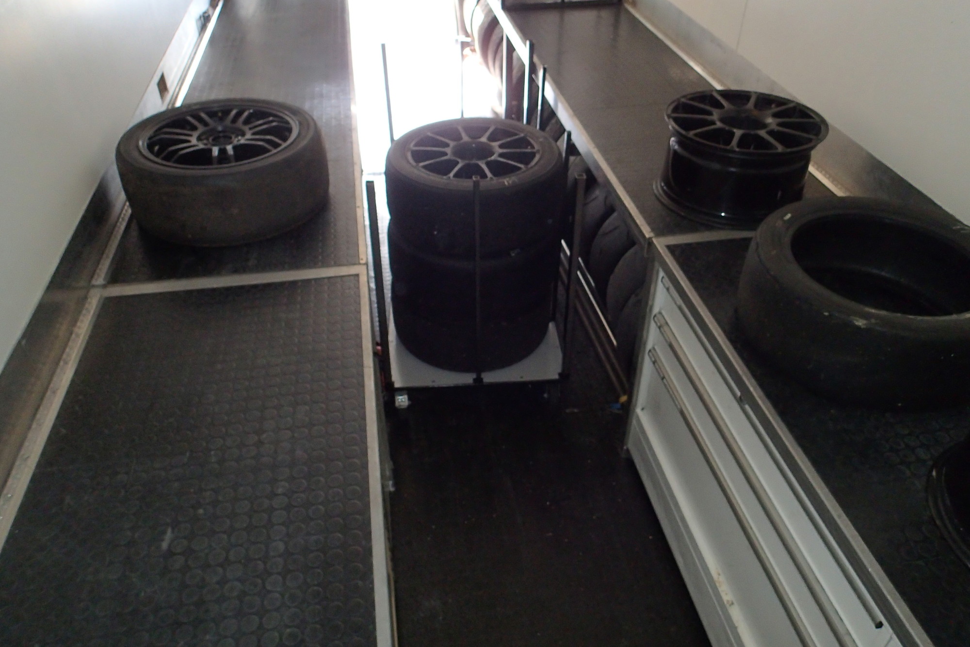 "Classic" ex Williams F1 racetrailer incl. Renault Magnum - market ...