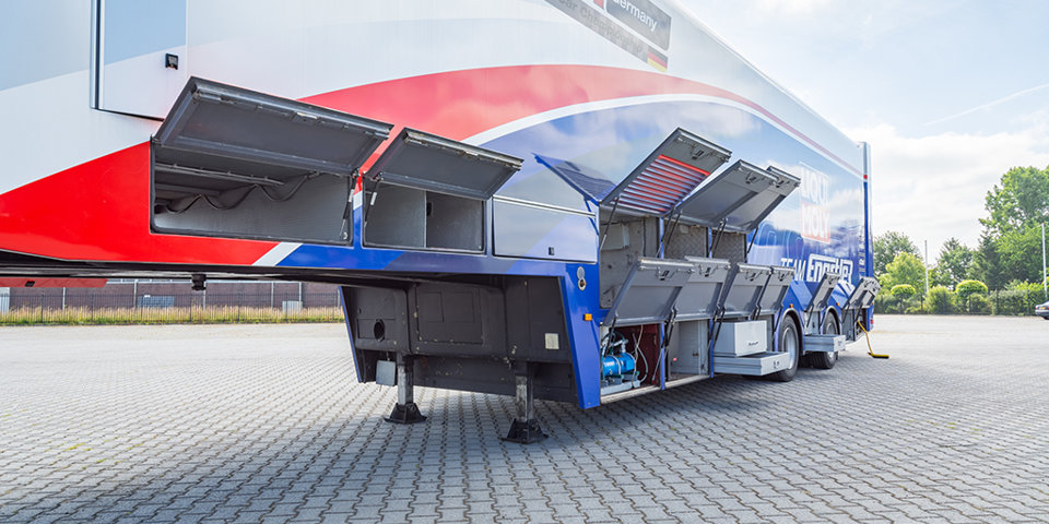 ex Ferrari Formula One race trailer - market.racetrailer.com