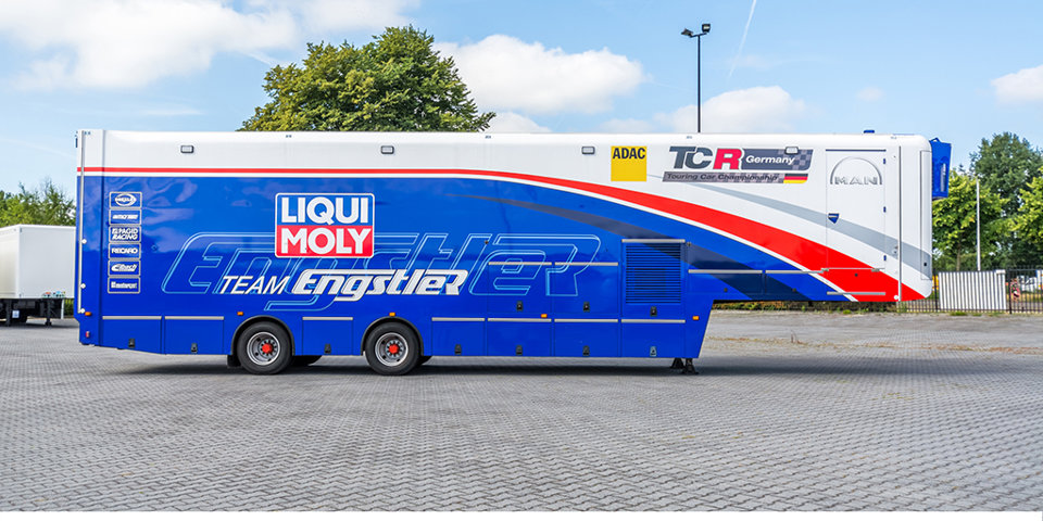 ex Ferrari Formula One race trailer - market.racetrailer.com