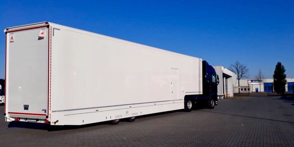 In stock new race trailer with office - market.racetrailer.com