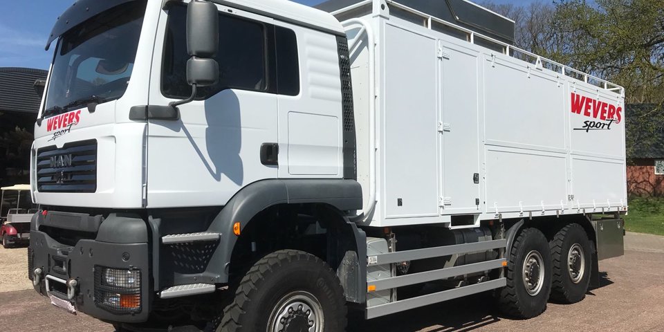 MAN 6x6 Service Truck - market.racetrailer.com