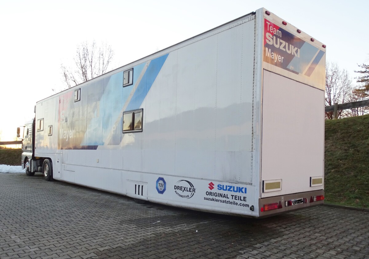 Motorcycle Racetrailer with MAN TGA - market.racetrailer.com