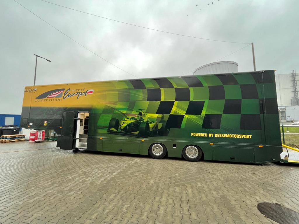 Schuler Racetrailer - market.racetrailer.com