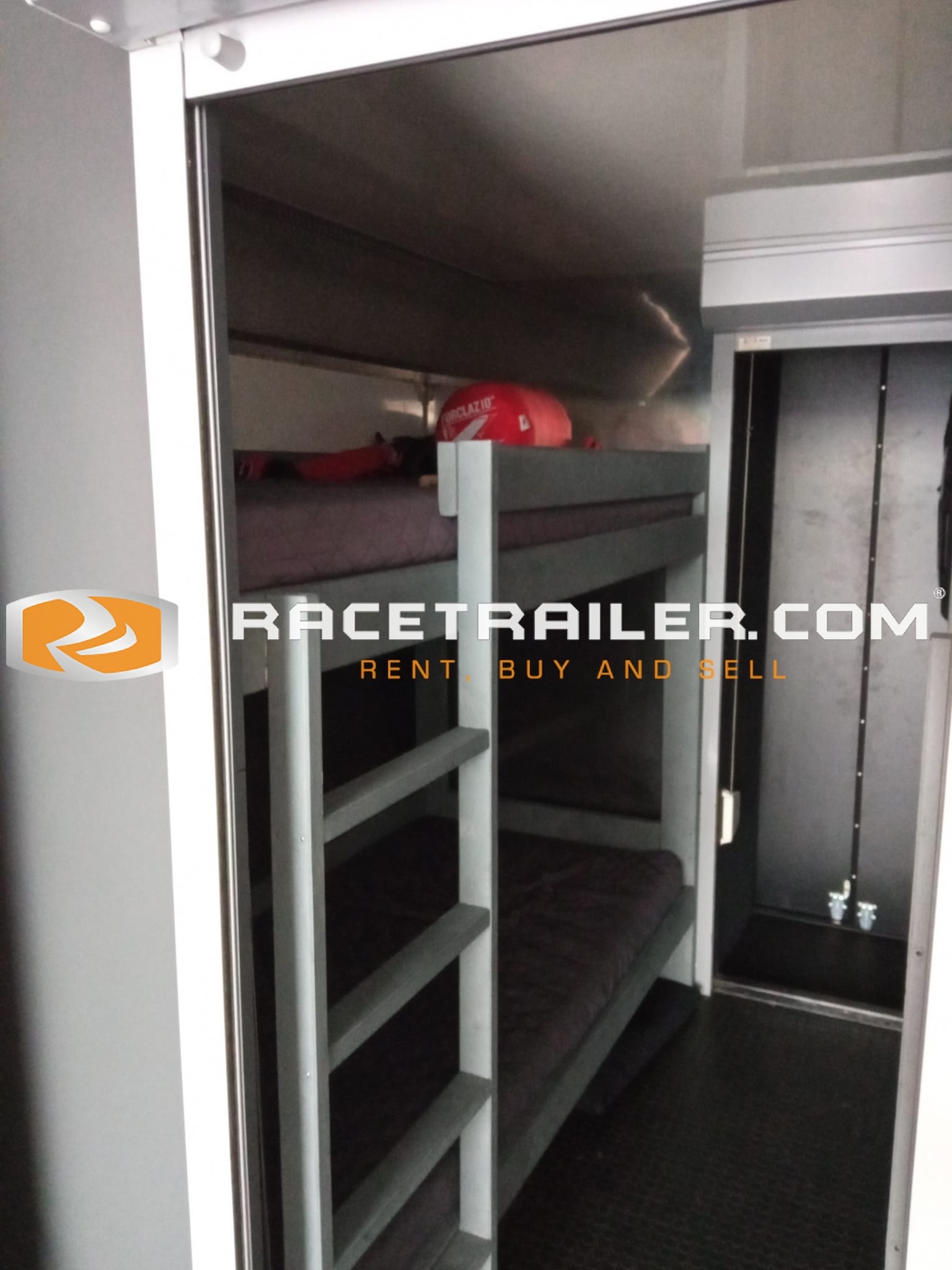 Montracon Motorbike Race Trailer - market.racetrailer.com